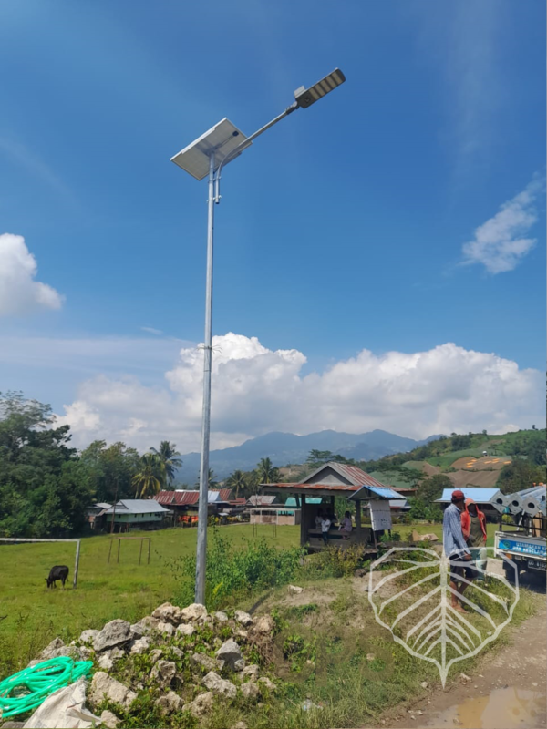 Lampu Penerangan Jalan Tenaga Surya di Sulawesi – Bumi Energi Surya